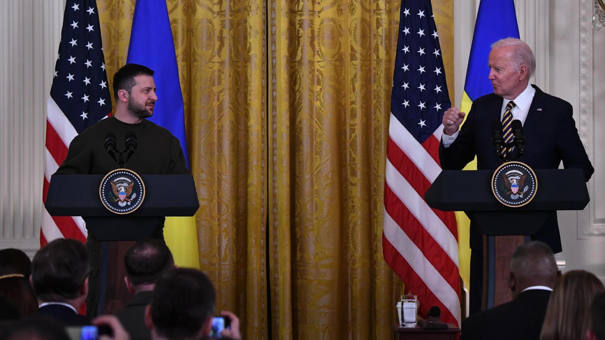 Kaip didvyris JAV sutiktas V. Zelenskis sako, kad Vašingtono pagalba ...