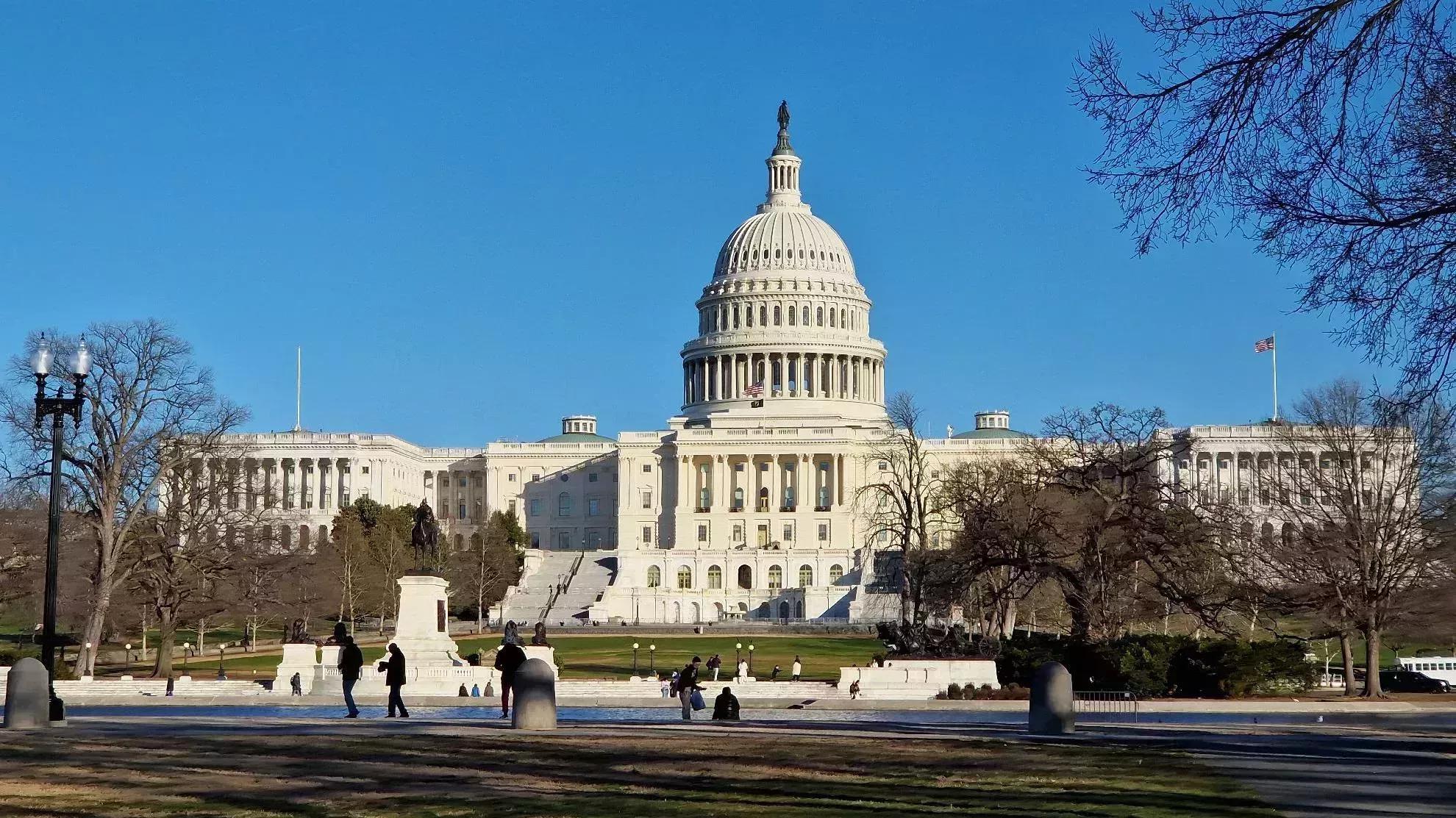 JAV vertina informaciją apie Rusijos galimai keliamą „rimtą“ ir ...